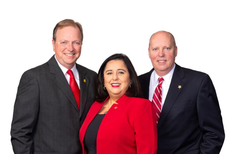 TRB Opens in Cypress - Texas Regional Bank